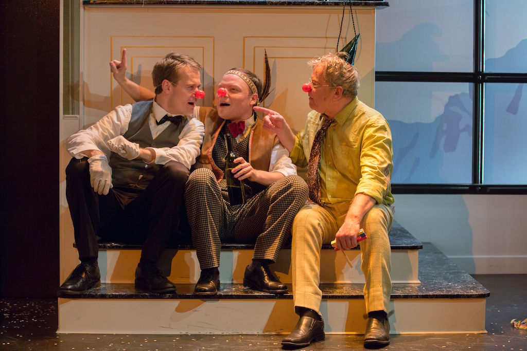 Drei Männer im Schnee“: „Winter juchhe“ im TiC-Theater | Cronenberger Woche