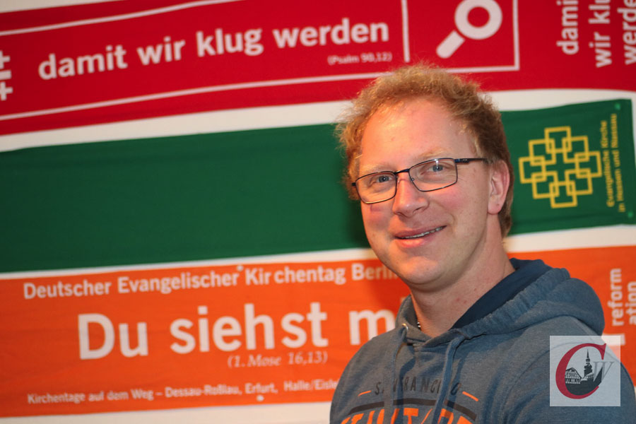» Neu in Evangelisch-Cronenberg: Jugend-Diakon Lars Rabenstein ...