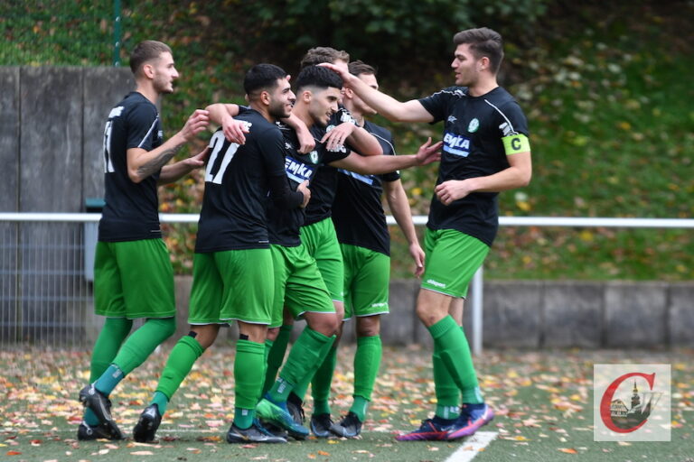 » Oberliga: Cronenberger SC verdient sich wichtige drei Punkte ...