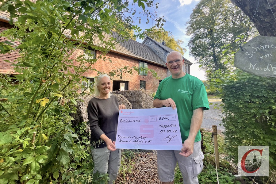 » Auch dank Hoffest-Spende: Permakulturhof geht Dach-Projekt an ...