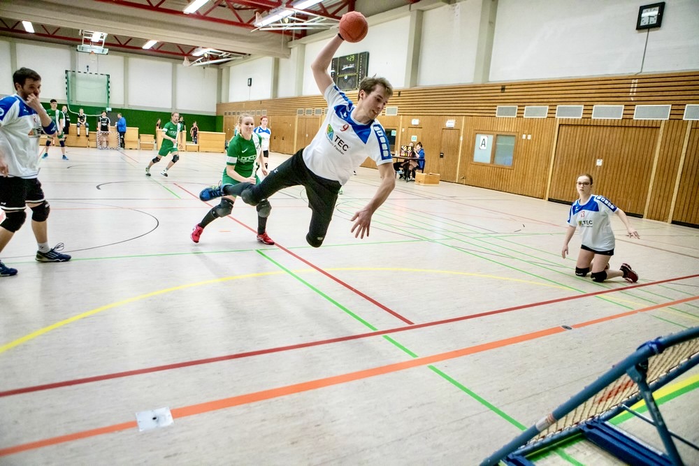 » Tchoukball schnuppern: CTG-Abteilung lädt morgen zum Training ...